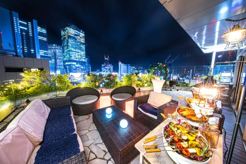 【雨でもBBQ】渋谷駅チカで雨の心配なく快適BBQ！冷暖房完備のフロアで全天候型BBQが楽しめるお店7選 準備・片付けもなし | 貸切なび